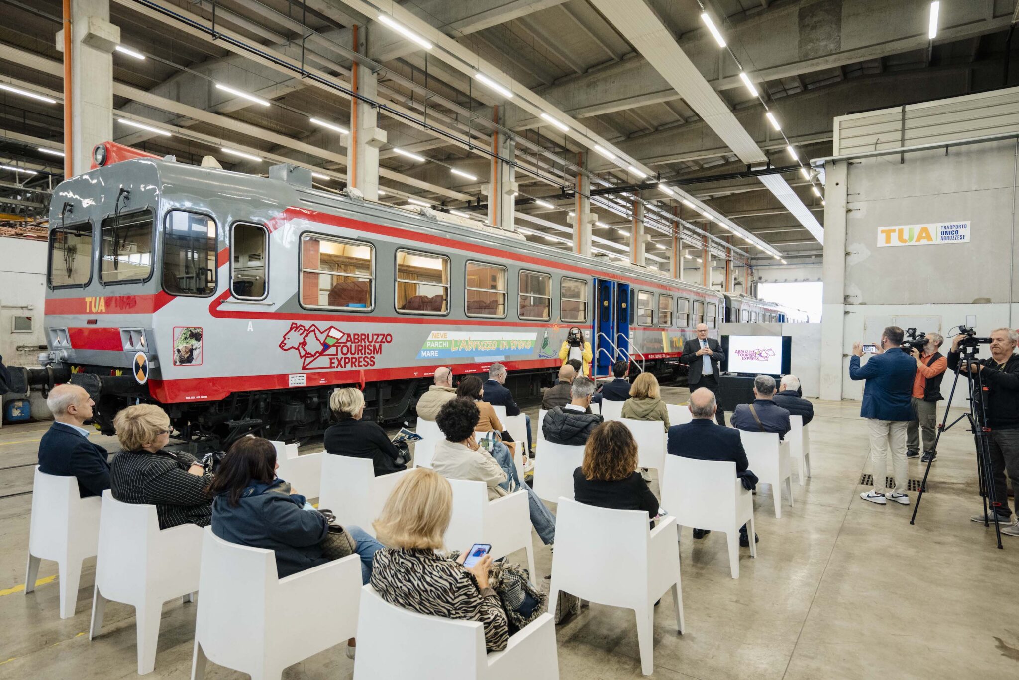 Abruzzo Tourism Express: i treni della TUA pronti a valorizzare le ...