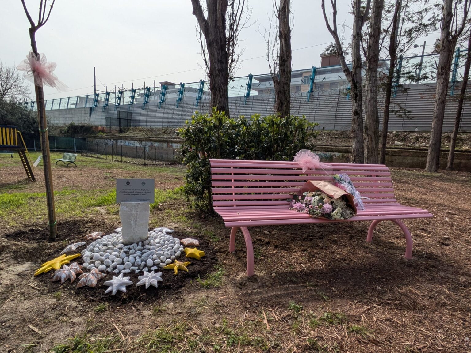 Montesilvano, riapre il Parco Antonilli: una panchina rosa per Aurora ...